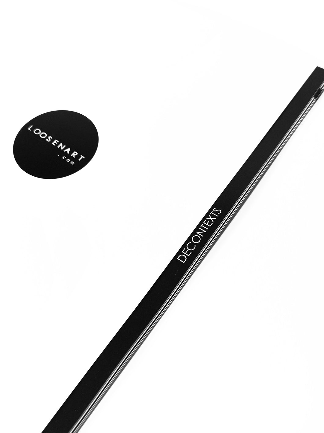 Decontexts Exhibition Catalogue – LoosenArt